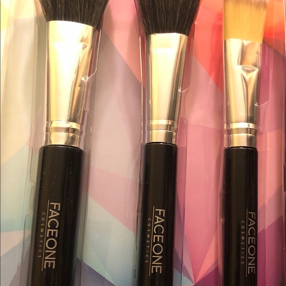 FACEONE | Makeup | 2 Piece Make Up Brushes | Poshmark